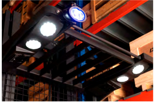 Doosan 9-Series Order Picker | Valley Industrial Trucks