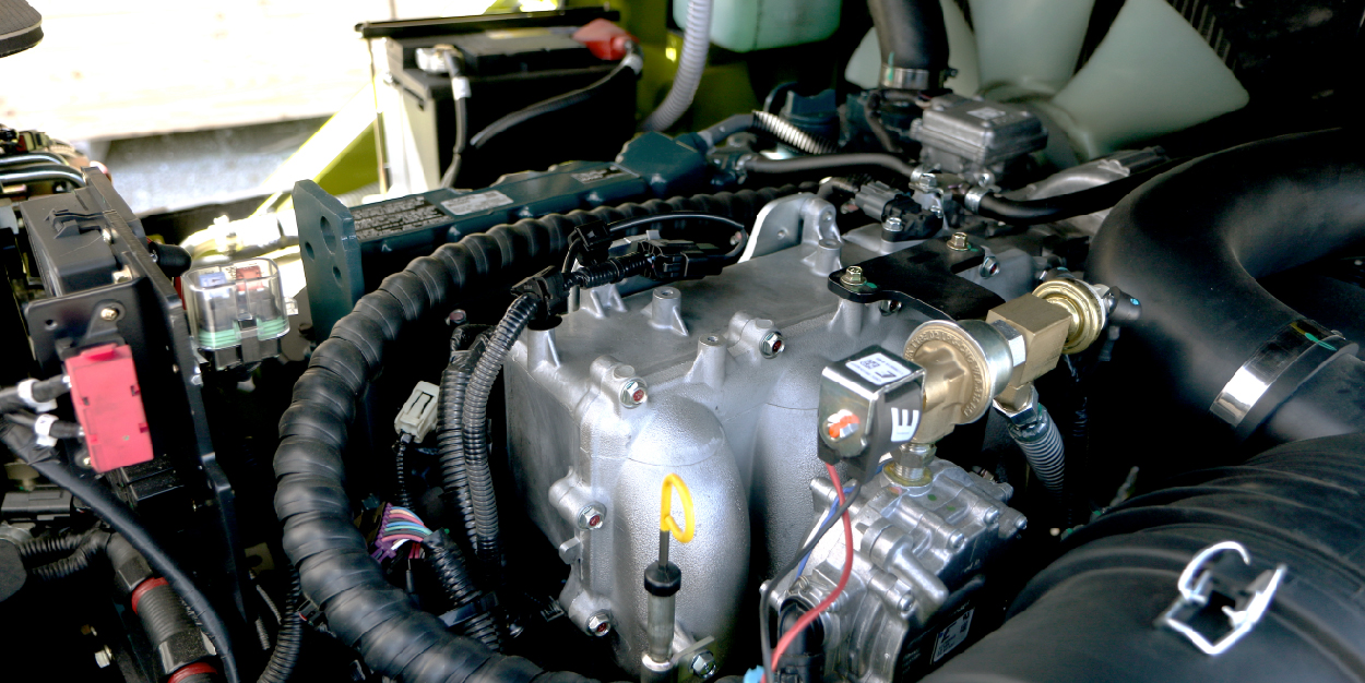 CLARK Pneumatic Tire Forklifts | Valley Industrial Trucks