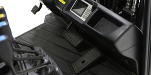 CLARK SEC20-SEC35 Cushion Tire Electric Forklift